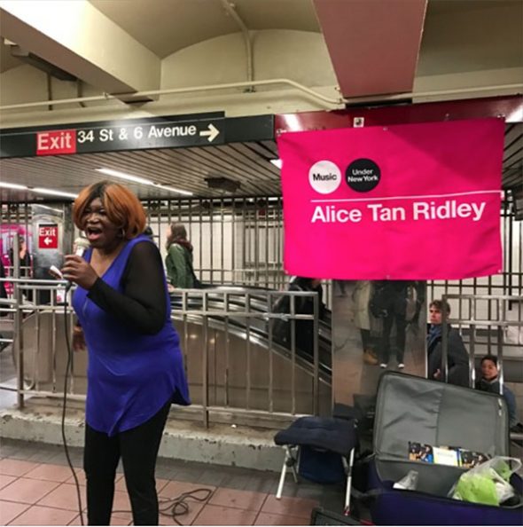 NY People: Alice Tan Ridley, The Underground Singer - Pavement Pieces