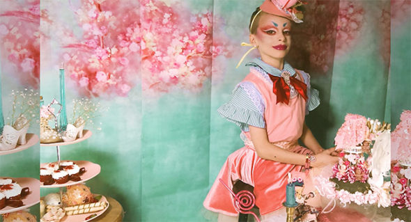 Drag Kid in NYC - Pavement Pieces