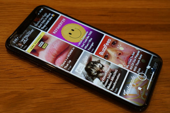 Snapchat is a major news source for teens - Pavement Pieces